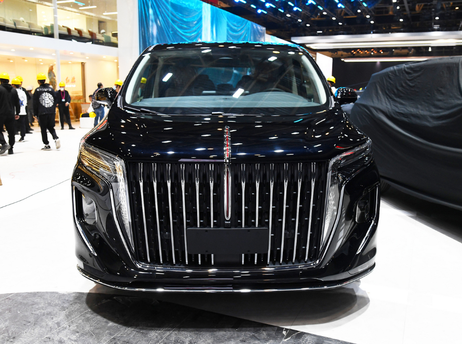 红旗HQ9 PHEV北京车展正式上市：售价重叠燃油版，将与腾势D9交锋