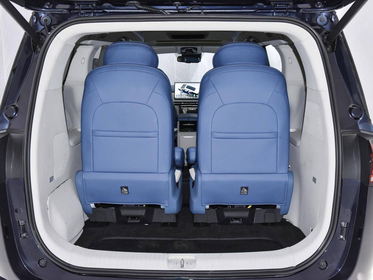 长超5.2米MPV，6/7座可选，配鸿蒙座舱，搭2.0T+8AT/1.5T插混，20.99万起