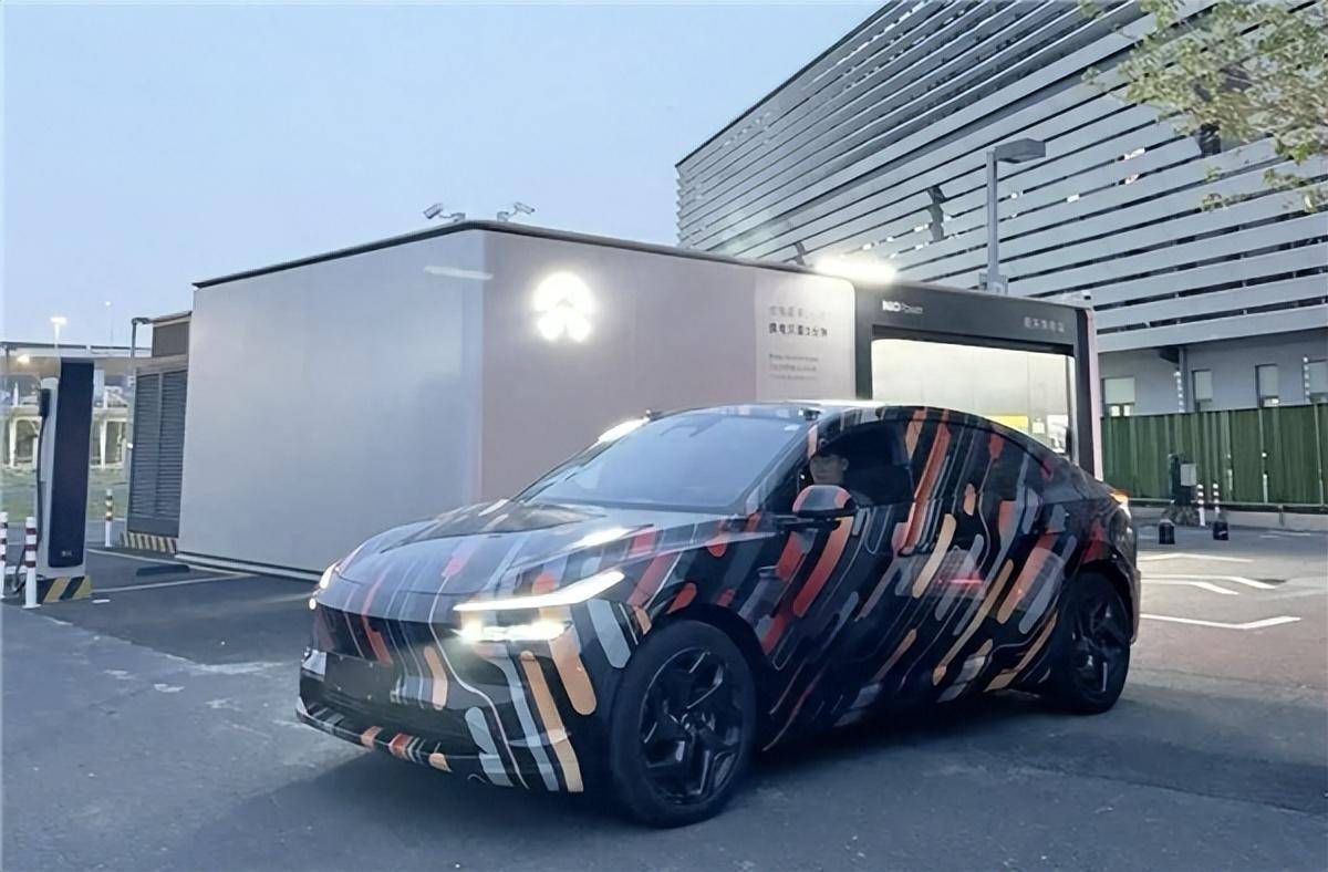 蔚来乐道L60售价惊喜！搭载高通8295芯片、900V碳化硅平台