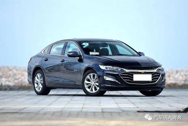 12万买迈锐宝XL，大空间还有2.0T+9AT不比迈腾香吗?