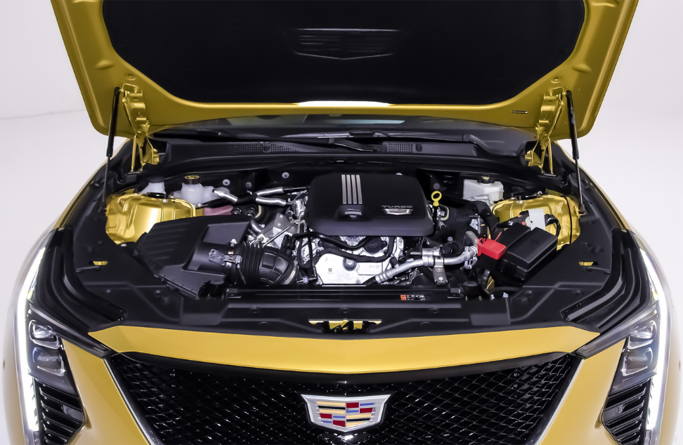 为何全新凯迪拉克CT5加速比老款ATS-L慢，新车和旧车该如何选择？