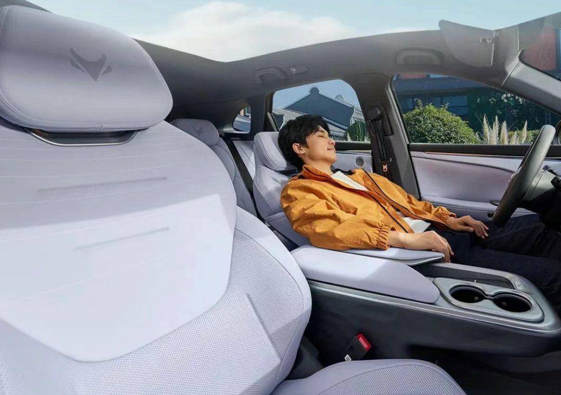 阿尔法T5和零跑C11，谁才是15-20万纯电SUV的更优选？