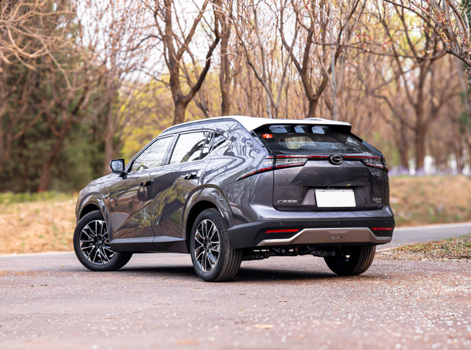 10万级超值SUV，入门就带L2，传祺GS4 MAX买哪款更值？