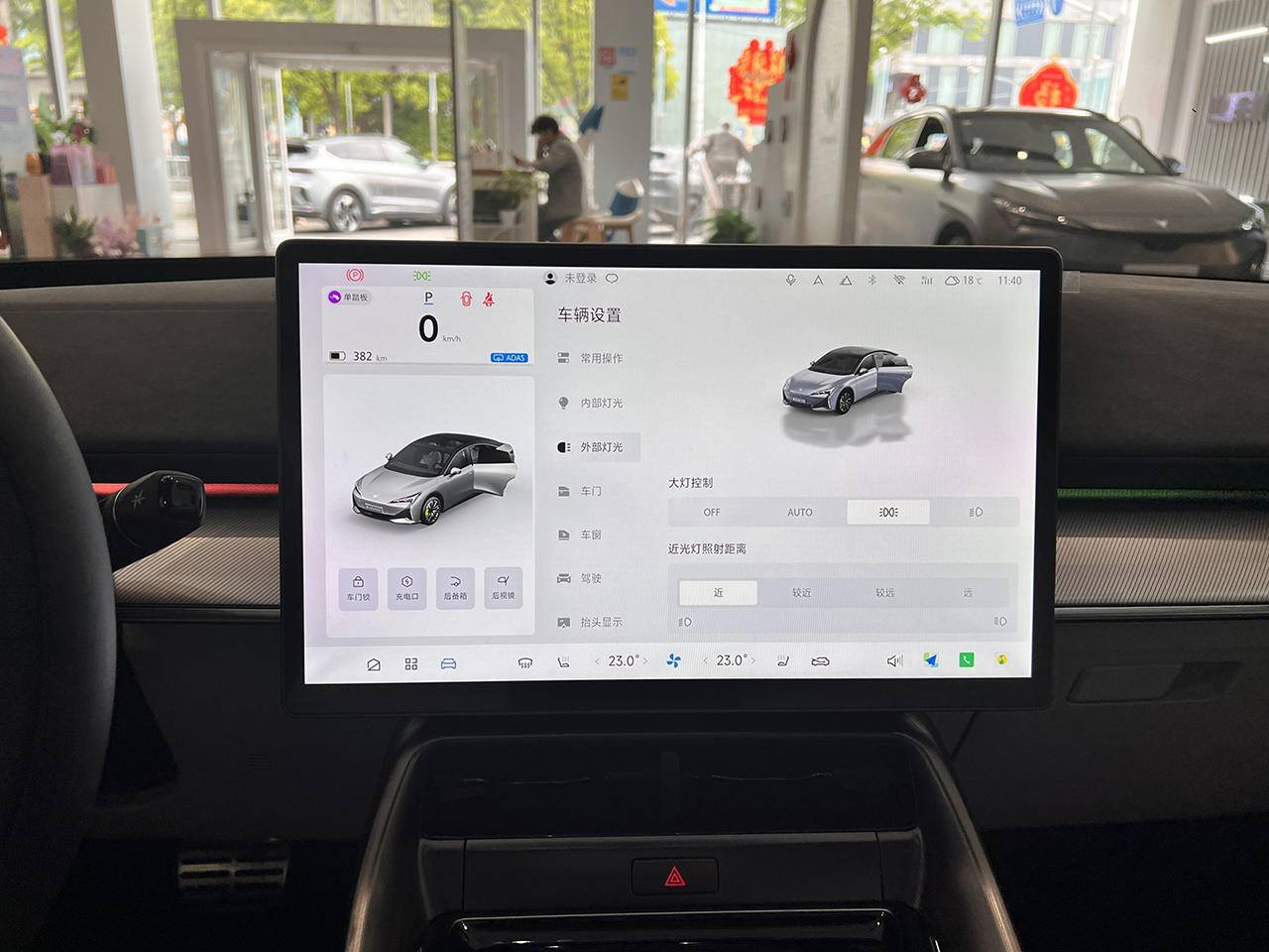预算够不到小米SU7/智己L6？可以考虑一下TA——极狐阿尔法S5实拍