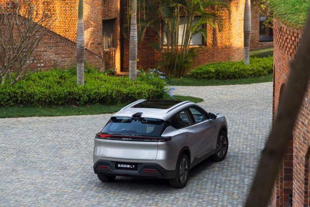 一口气能跑2000km？东风风神L7：这是人的极限，不是我的极限