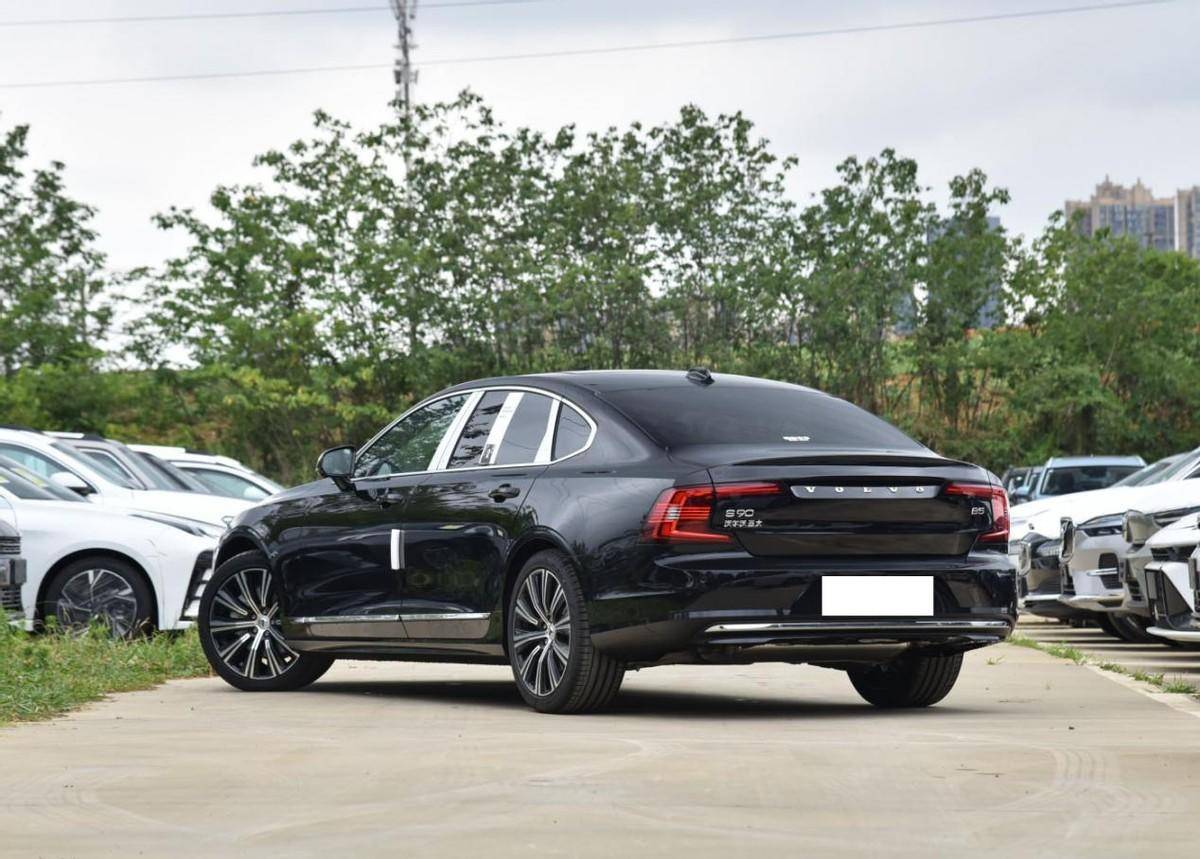 现款40.69万起售，2025款沃尔沃S90来袭，有望6月上市