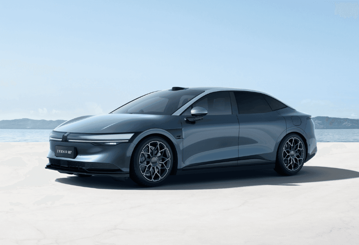 小米SU7、智己L6、极氪007怎么选？给20万级热门纯电轿车拎重点