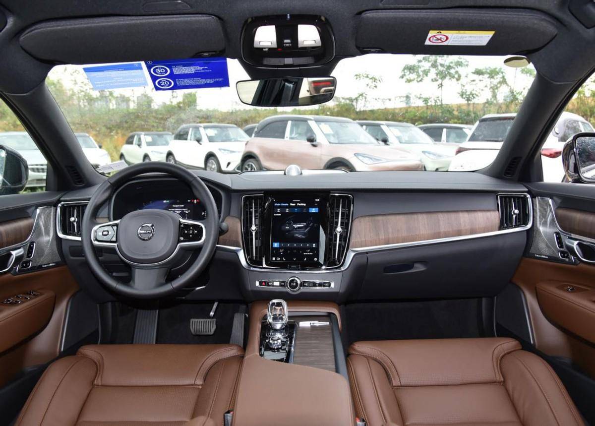 现款40.69万起售，2025款沃尔沃S90来袭，有望6月上市