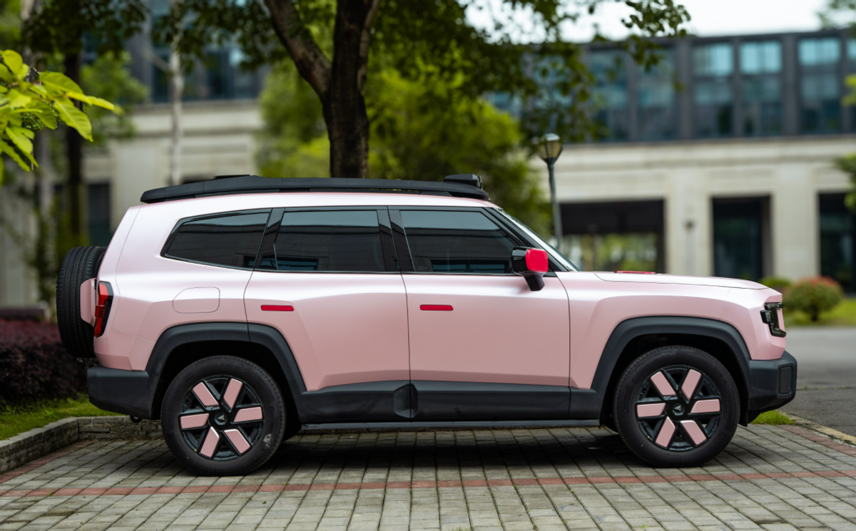 官方猛男粉！深蓝G318新涂装官图发布，这个颜色你爱吗？