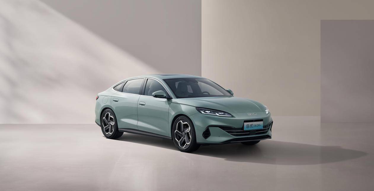 9.98万起，油耗2.9L、续航2100km！比亚迪海豹06DM-i正式上市