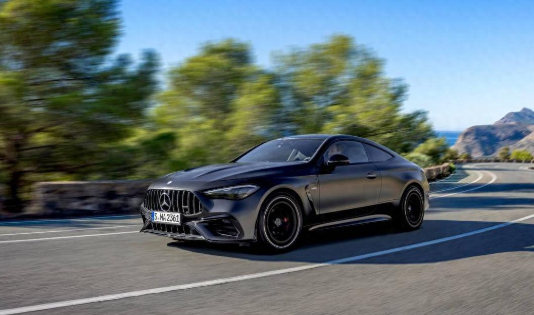 持续上新，AMG CLE 53售价71.88万元，双门硬顶，4.2秒加速