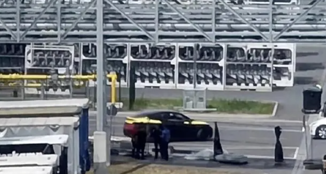 焕新版特斯拉Model Y重磅曝光：内外看齐Model 3，或将逆市涨价？