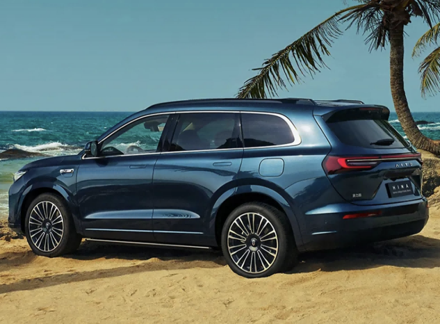 30万级别的中大型增程SUV，选问界M7 Ultra还是理想L8？