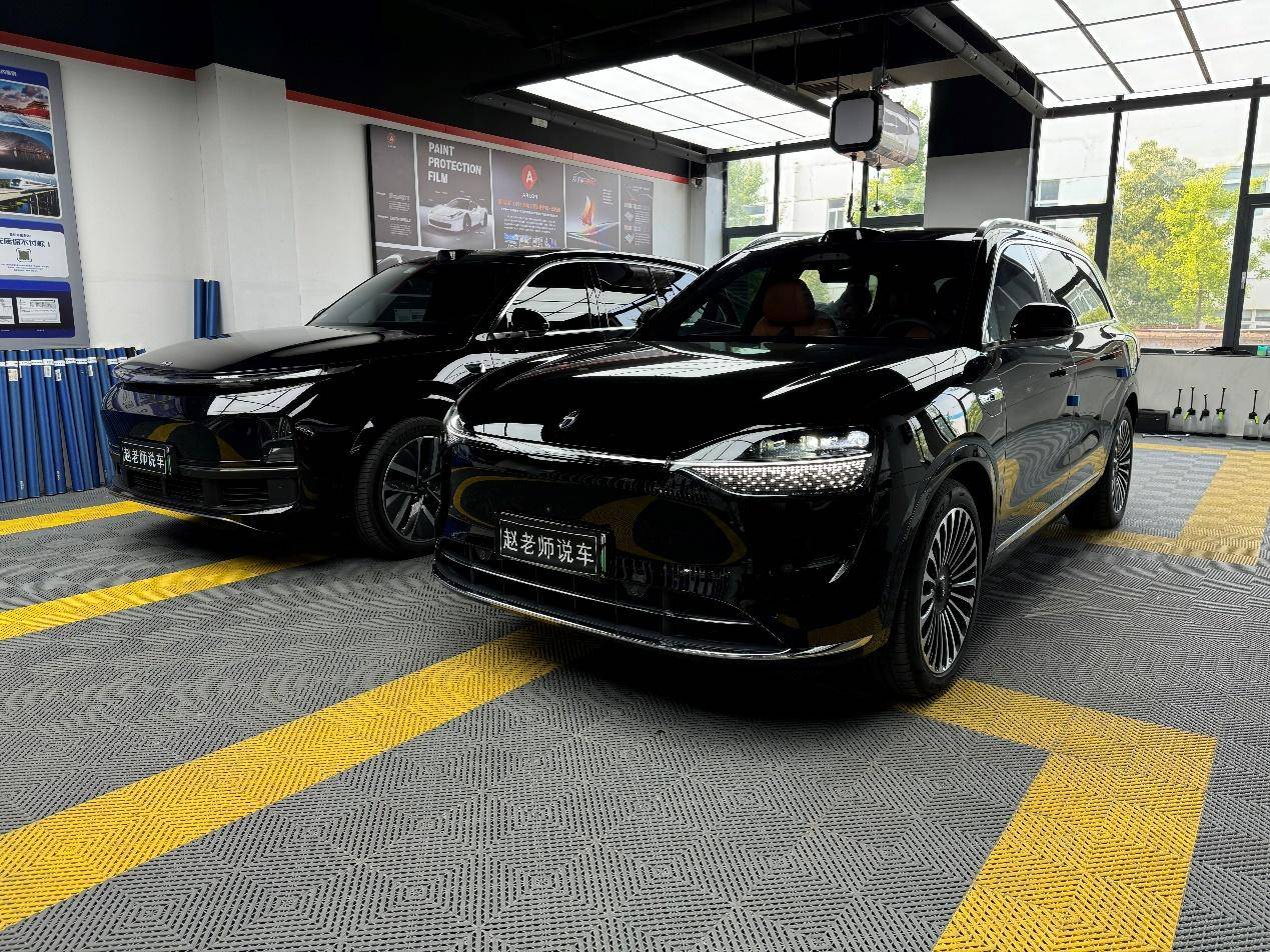 50万左右问界M9和理想L9怎么选？问界M9贵的12万贵在哪里？