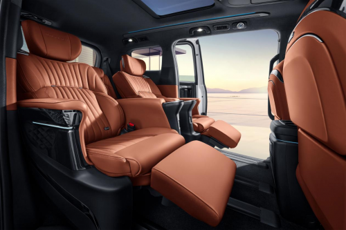 麦长青实力认证传祺E9：国产MPV标配就是进口MPV的高配！