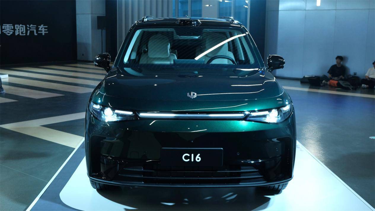 15.58-18.58万元，大6座SUV！零跑C16提前锁定增程爆款？