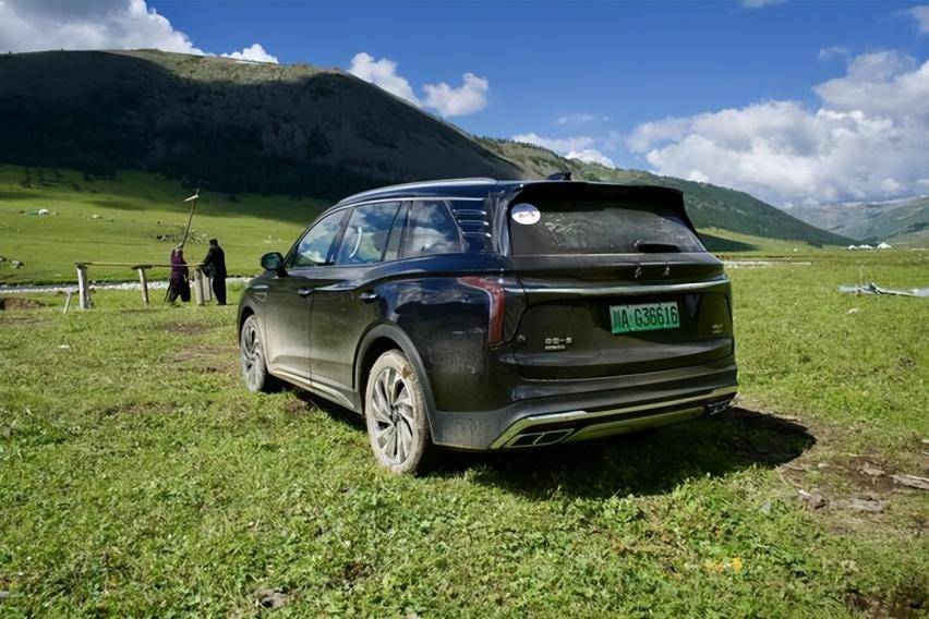 预售价31.58万元起 红旗HS7 PHEV开启预售