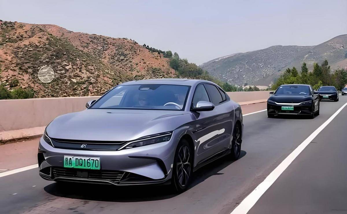 新款汉EV/汉DM要来了！升级DM5.0技术，智驾能力大幅提升？