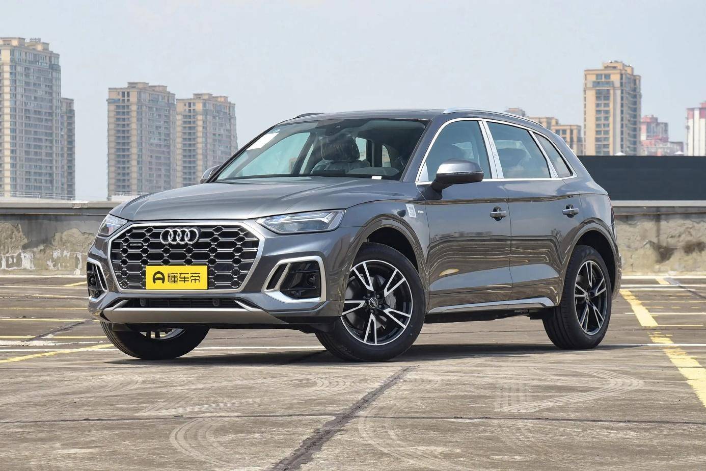 奥迪Q5L：告别千篇一律，让每个朋友找到属于自己的色彩