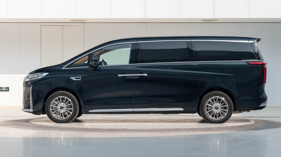 MPV的尺寸多小于轻客但价格为何更高，VAN和轻客又有什么关系