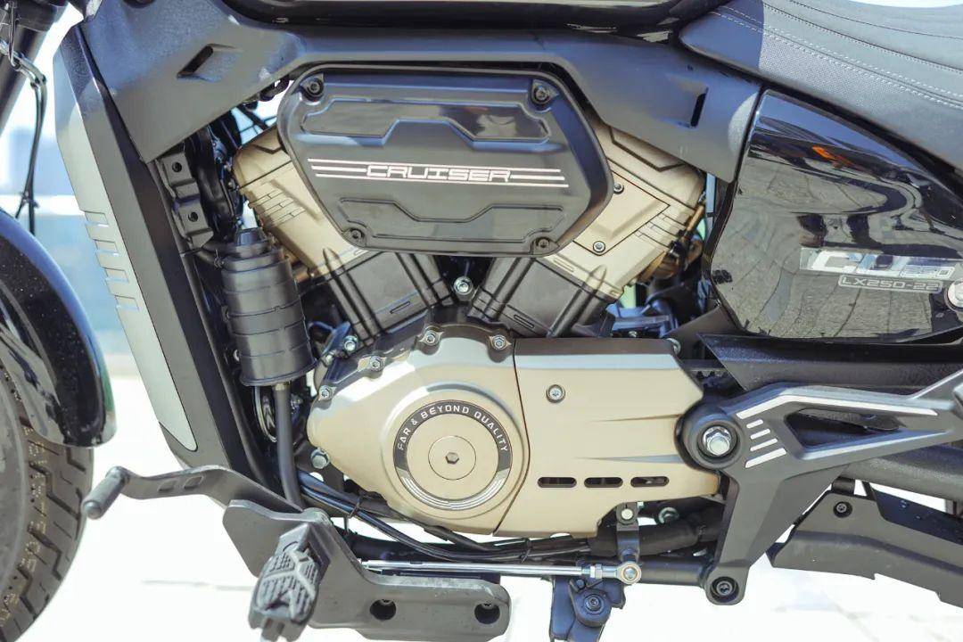 16980元！无极CU250颠覆来袭