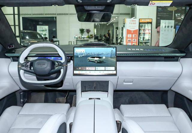 领克Z10预售21.58万起，入门版仅602公里续航，配置被指“寒碜”