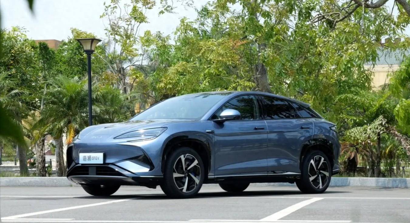 比亚迪海狮07EV续航奇迹：极限挑战710km，家用纯电SUV新标杆
