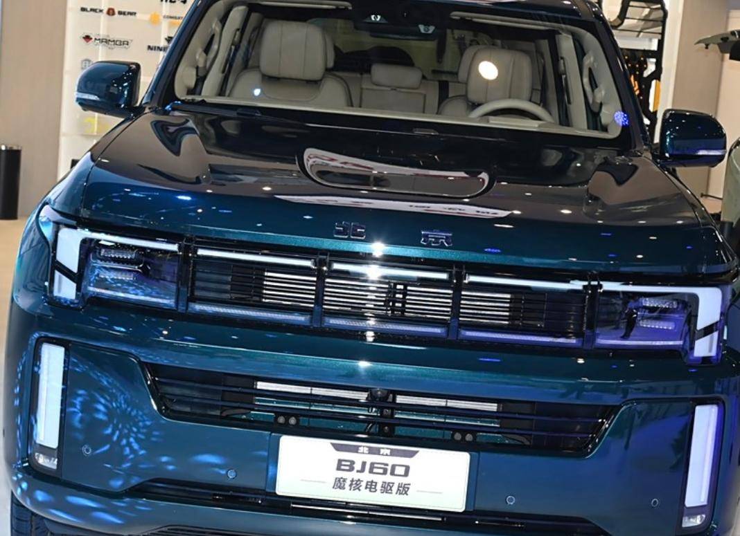 25.98万起售/综合续航1200km 北京BJ60雷霆正式上市
