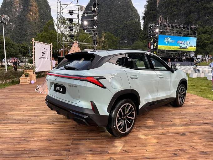 年轻人的第一台电混SUV？捷途山海L6上市，售价12.39万起