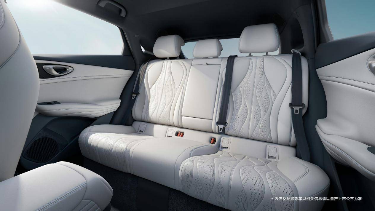 盲订15-20万，主打运动的海豹06GT要吃大众ID.3的蛋糕？