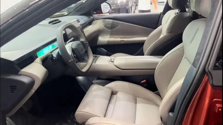 长续航真智驾领克Z10实力“狙击”小米SU7，售价或超24.59万!