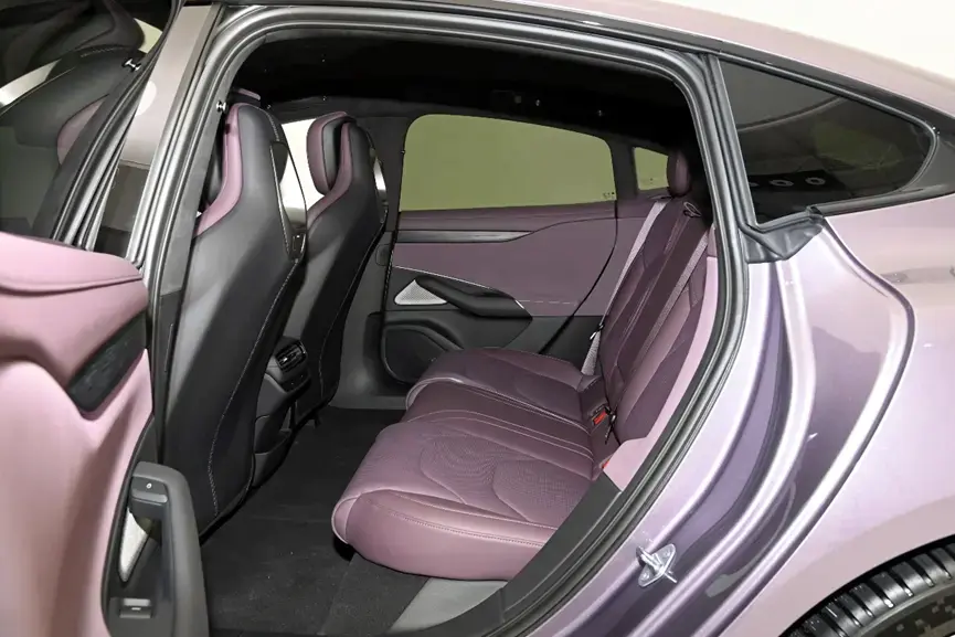 长续航真智驾领克Z10实力“狙击”小米SU7，售价或超24.59万!