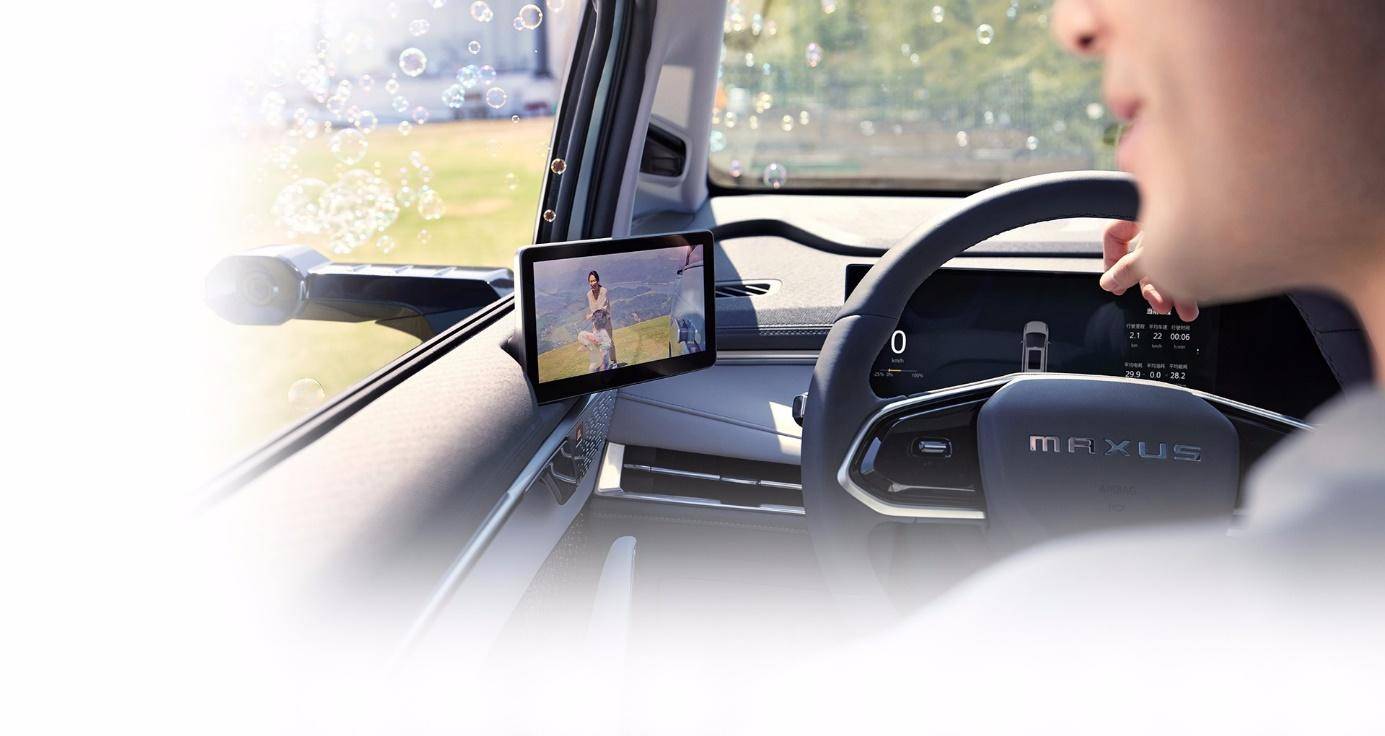 20万级MPV价格拿下40万级豪配？何必看传祺E8，大家7超混不香吗？