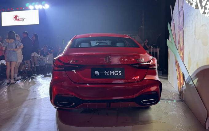 新一代MG5全新升级，颜值在线，智能升级，动力强劲，6.59万起售