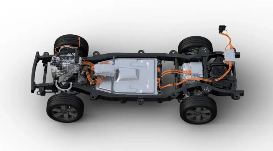 体验BJ60雷霆，能对标理想L6和问界M7吗？