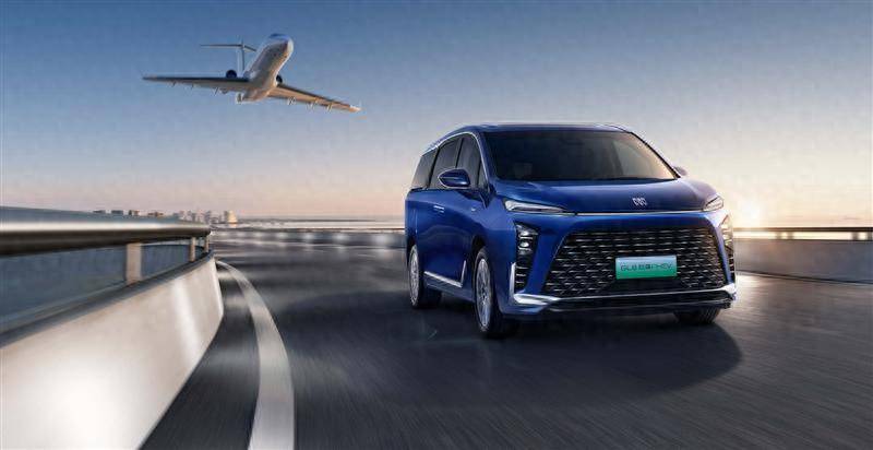 上汽通用别克|200万里程碑，GL8踏新峰