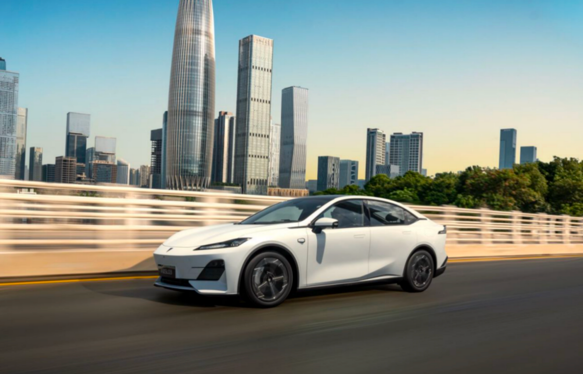 竞争海豹07 DM-i！深蓝2025款SL03上市，售价11.99-14.69万元