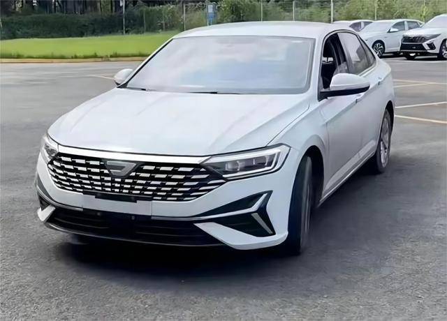 同门之谊，捷达VA7曝光，其实就是换标速腾