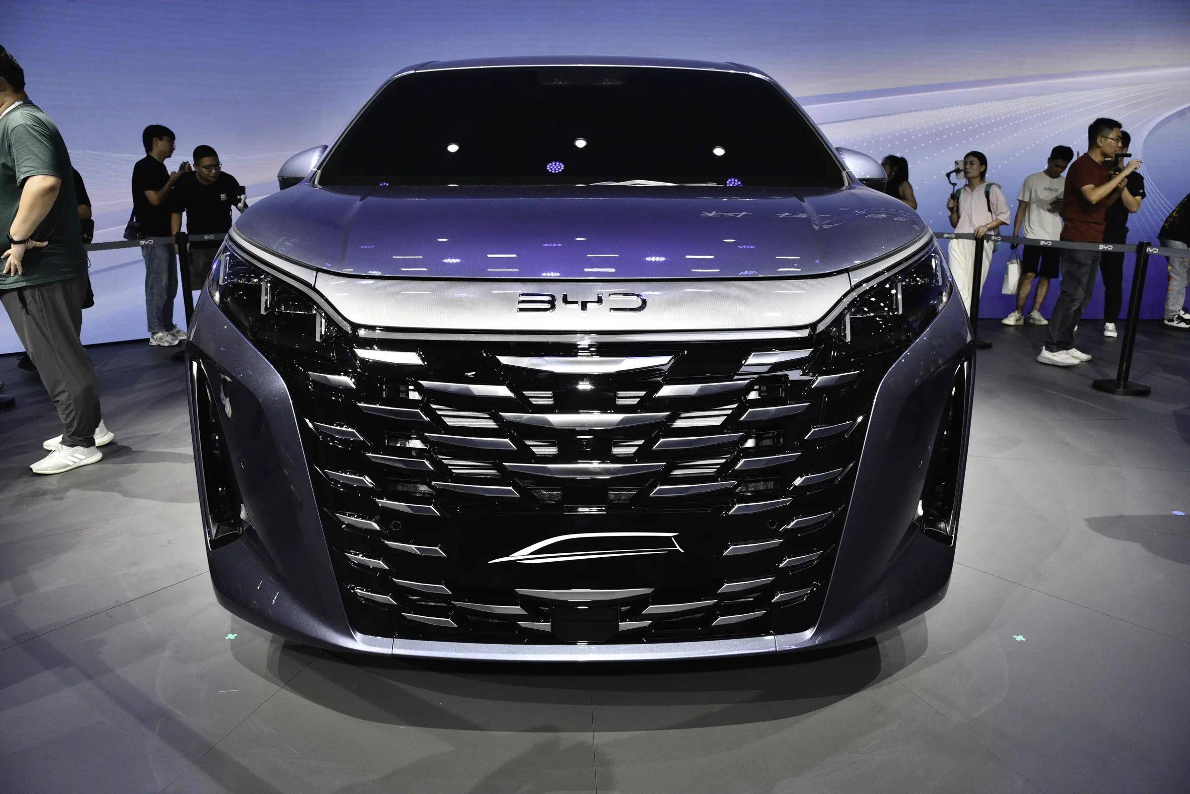 比亚迪“夏”IP即将登陆战场，全新中大型MPV/1.5T插混动力