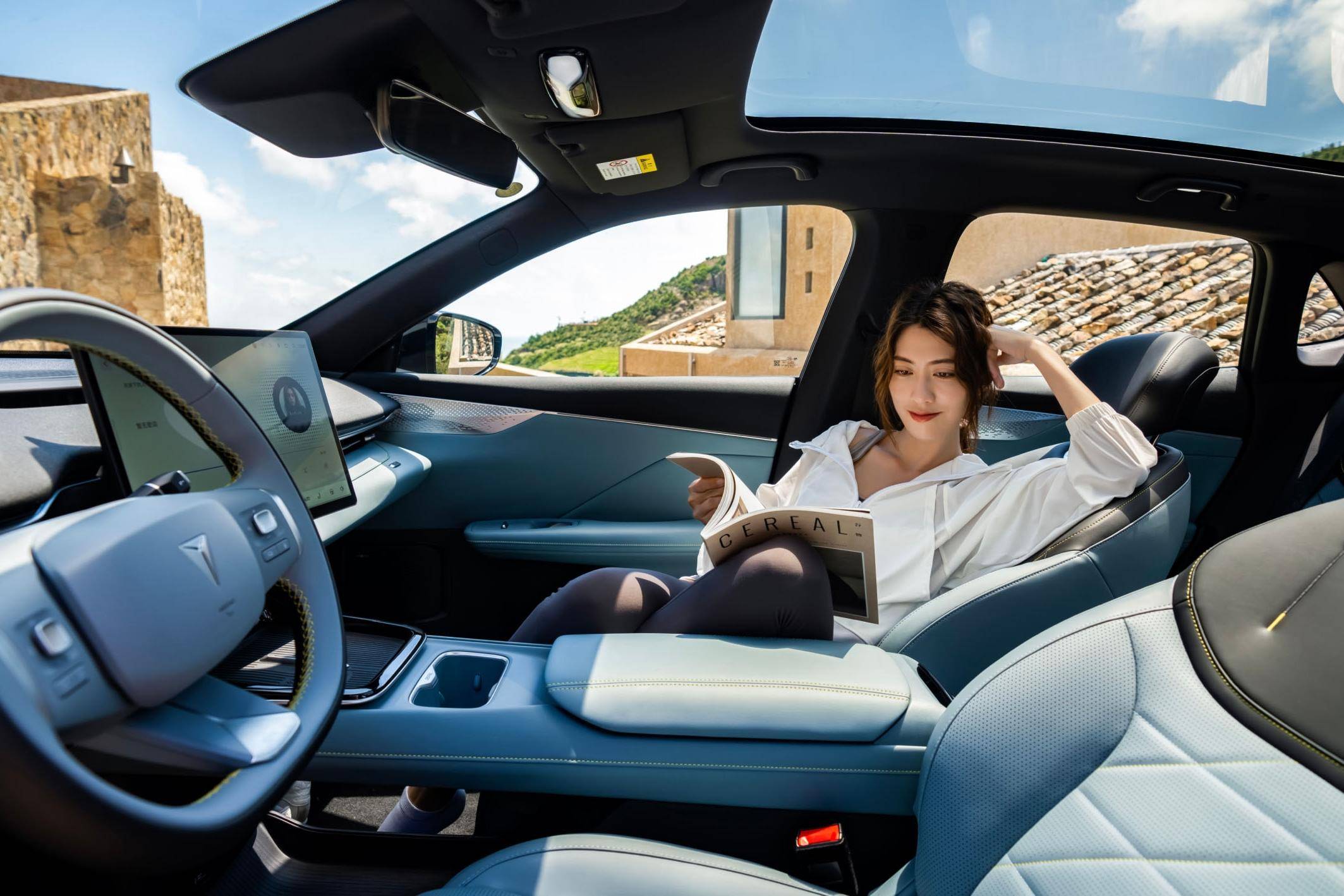 挑战元PLUS和银河E5，深蓝S05到底行不行？