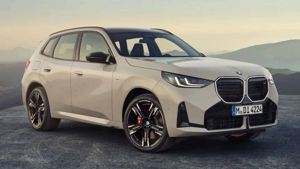 宝马终于“想通了”！标配2.0T+8AT，从40万降到29万，放弃Q5