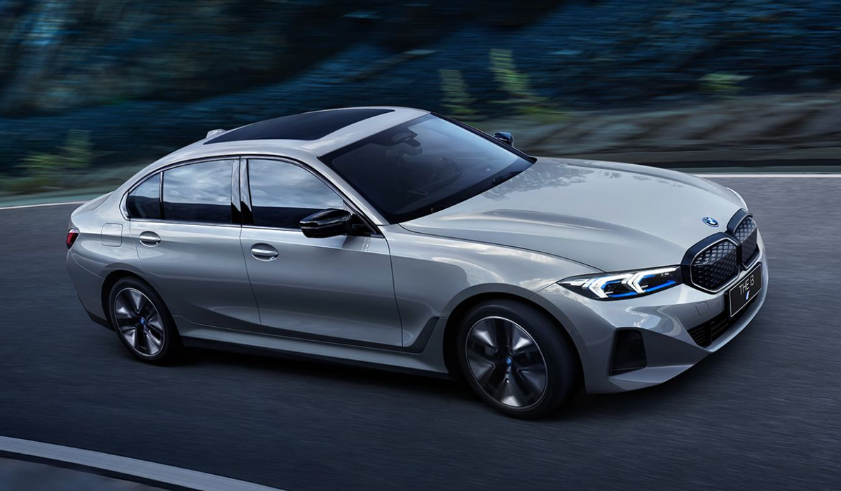 2025款BMW i3有多香？全系优惠超15万，智驾系统也更给力！