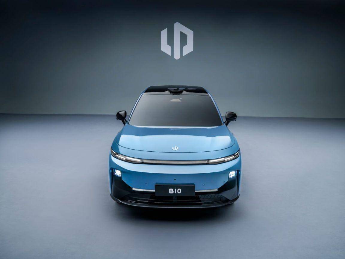 搭激光雷达+8650智驾芯片，玛莎拉蒂底盘调校，零跑B10能火？_选车网|公众的选车平台