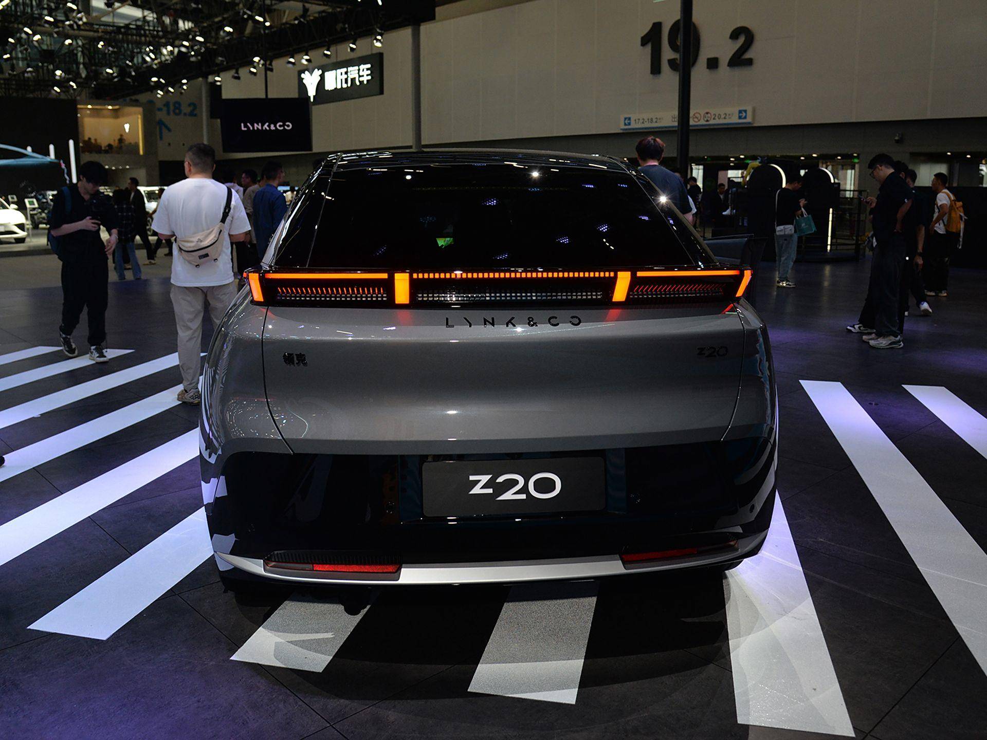 限时售价13.59万元起 领克Z20上市 续航530km_选车网|公众的选车平台