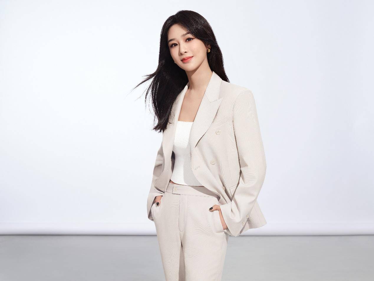 年轻人第一辆A8L！奇瑞风云A8L鲁豫大区上市，限时低至9.49万元起！_选车网|公众的选车平台