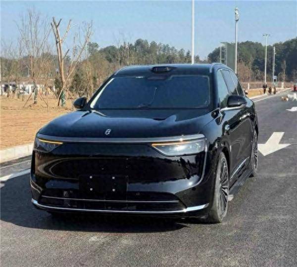 震撼曝光！问界M8：年度最重磅SUV，外观细节无保留展示_选车网|公众的选车平台