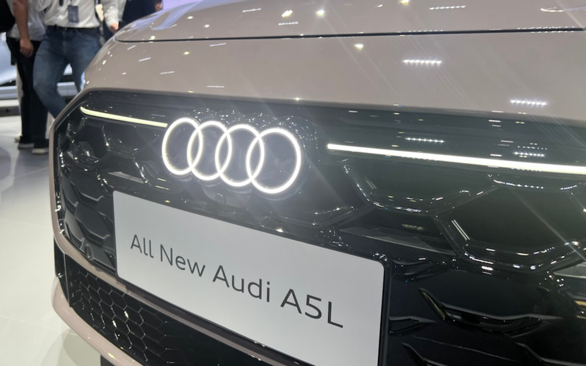 上汽奥迪A5L实车来了！掀背车身+第五代EA888发动机，大卖稳了？_选车网|公众的选车平台
