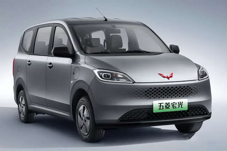 “家族最强”沃尔沃ES90登场，续航700km+20分钟快充_选车网|公众的选车平台