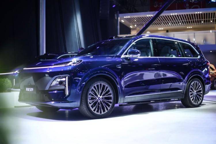 华为深度赋能，树立9系新标杆，深蓝S09 23.99万元起！_选车网|公众的选车平台