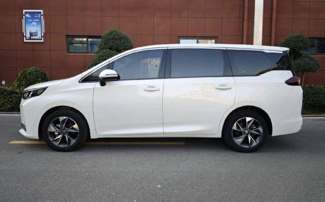 15万级家用MPV，G50混动对比传祺M6，谁才是更优解？_选车网|公众的选车平台